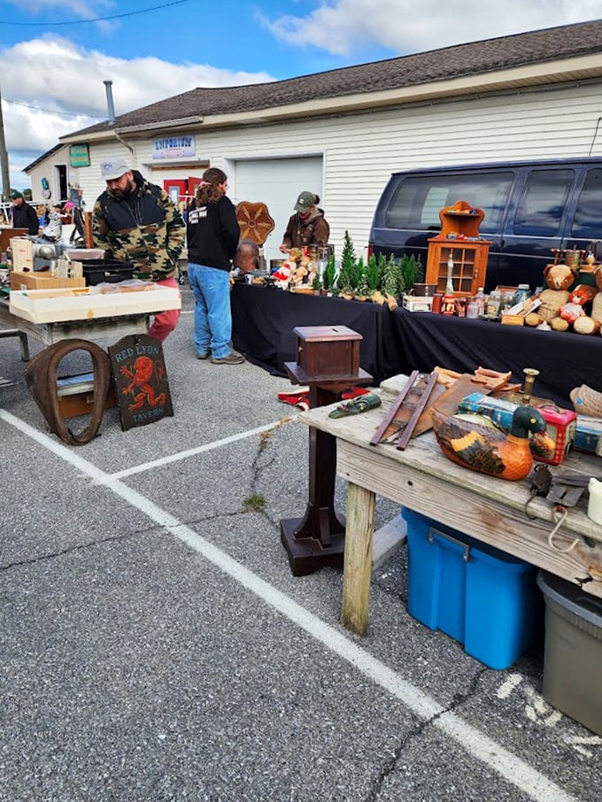 Sun-drenched stalls filled with everything from hats to hardware. It's like your eccentric uncle's attic exploded, but in the best possible way.
