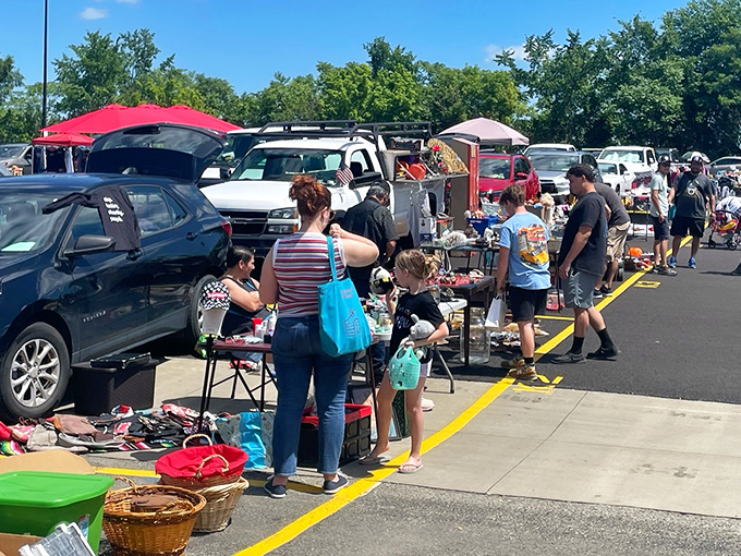 Families turn weekend shopping into treasure hunting adventures at this spacious indoor marketplace location.