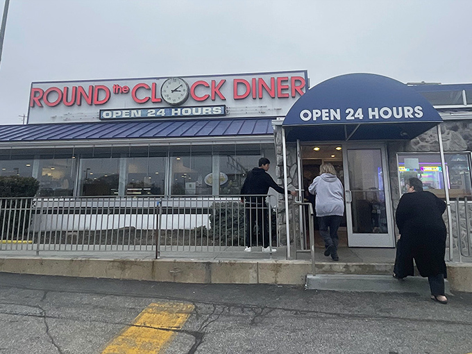 Twenty-four hours of diner perfection, because sometimes you need pancakes at 2 AM and that's okay.