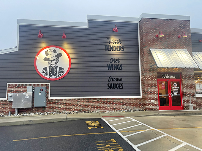 Fresh tenders, house sauces, and a clean design that says "Yes, you can bring a date here." Slim Chickens elevates the humble chicken strip.