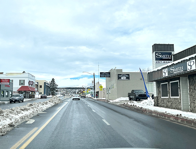 Snow-dusted streets turn this high desert town into a winter wonderland that Norman Rockwell would absolutely adore.