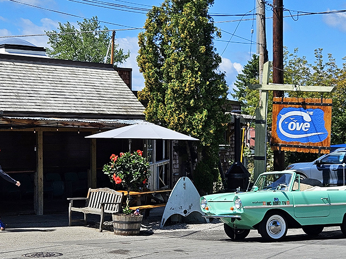 That rustic charm isn't manufactured; it's earned through decades of serving honest, delicious seafood.
