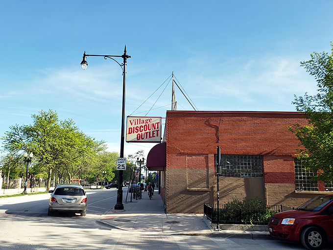That classic Chicago storefront architecture promises the kind of finds that make city thrifting legendary.