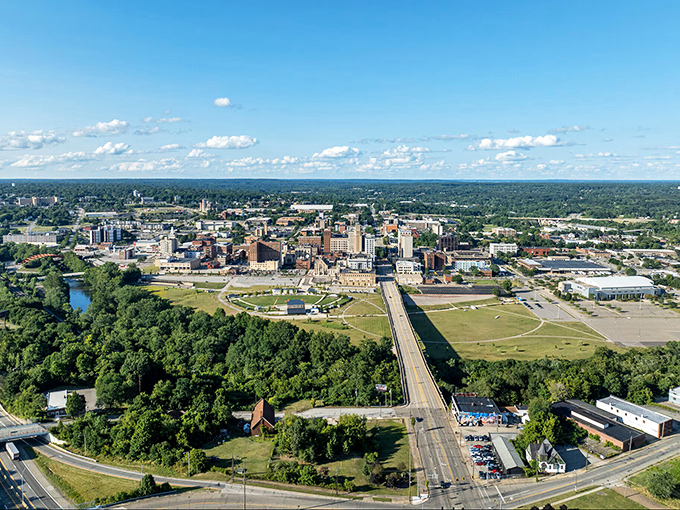 From above, this city reveals its geometric beauty and the promise of reinvention.