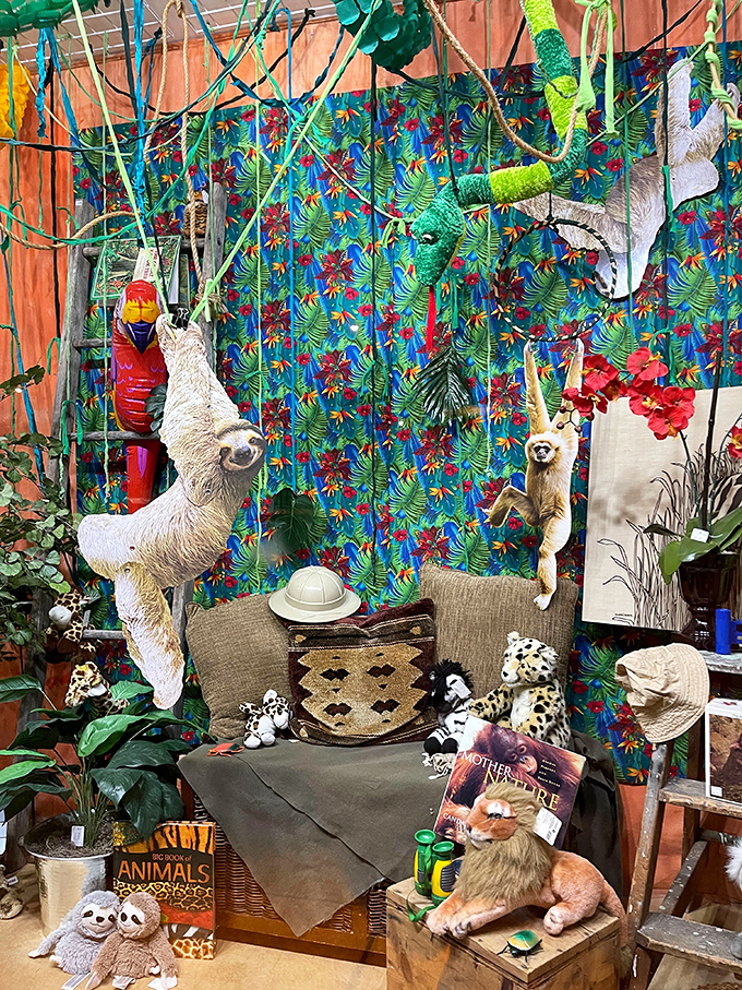 The jungle-themed display that makes you wonder if Dr. Doolittle moonlights as an interior decorator. Whimsical doesn't begin to cover it!