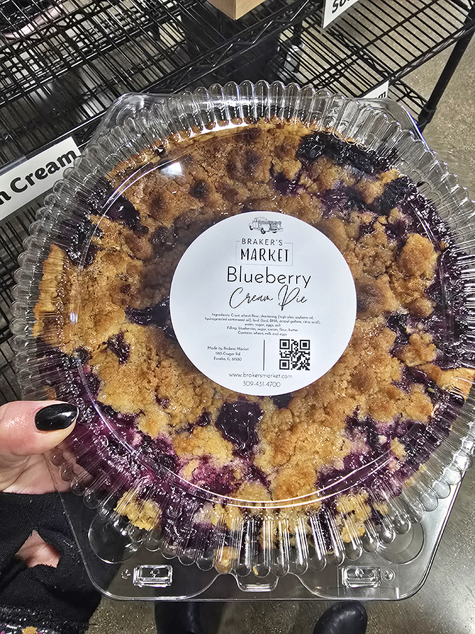Blueberry cream pie that makes you want to write poetry—or at least text everyone you know that you've found dessert nirvana in Eureka.