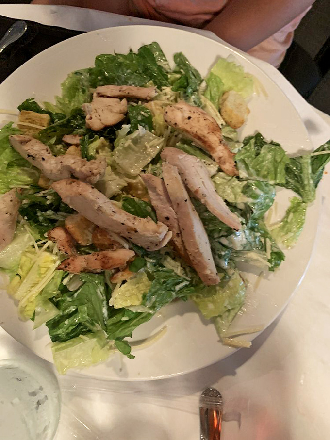 A Caesar salad that Julius himself would cross the Rubicon for, with chicken that didn't sacrifice its life in vain.