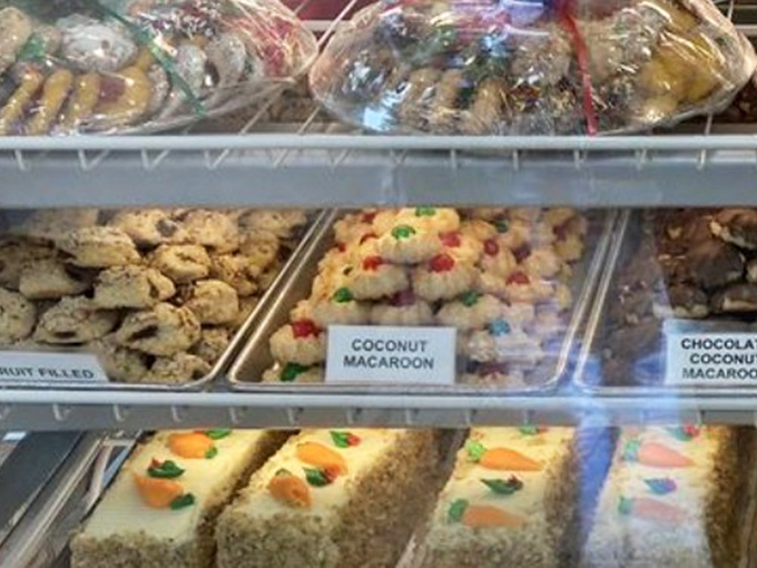 These coconut macaroons aren't just cookies; they're little tropical vacations. The colorful sprinkles are like confetti celebrating your excellent life choices.