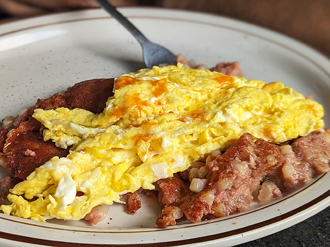 Corned beef hash that actually contains real corned beef&mdash;a miracle on par with finding a parking spot directly in front of the restaurant.
