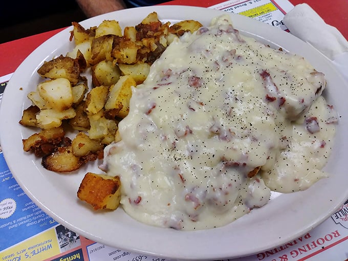 Cream chipped beef that would make your grandfather weep with joy, paired with home fries that crackle with each bite.