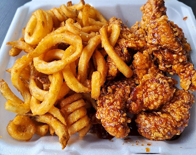 These curly fries spiral their way into your heart with the determination of a determined corkscrew.