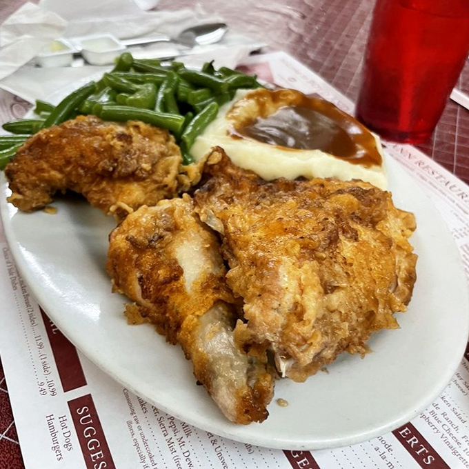 Fried chicken that makes Colonel Sanders look like an amateur. Paired with green beans that didn't come from a can&mdash;hallelujah!