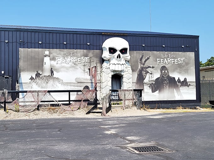 Lake Erie Fearfest brings horror movie thrills to Ohio without requiring a Hollywood budget or stunt doubles.