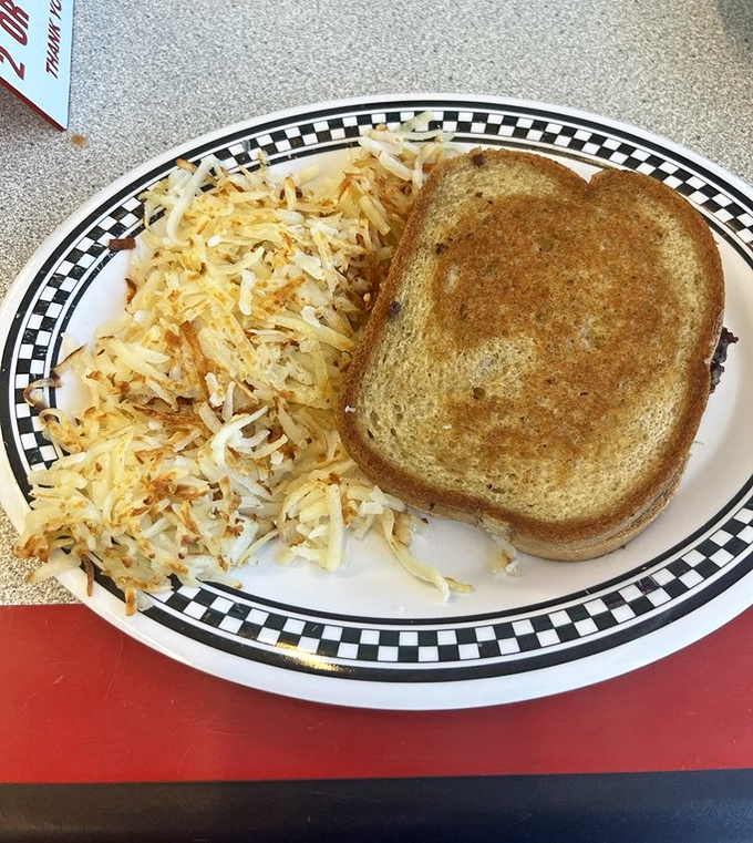 Golden-brown hash browns and perfectly toasted bread&mdash;the supporting actors that deserve an Oscar in this diner drama.