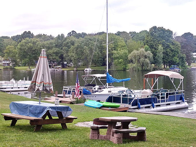Picnic tables with million-dollar views &ndash; who needs a fancy restaurant when nature provides the ambiance?
