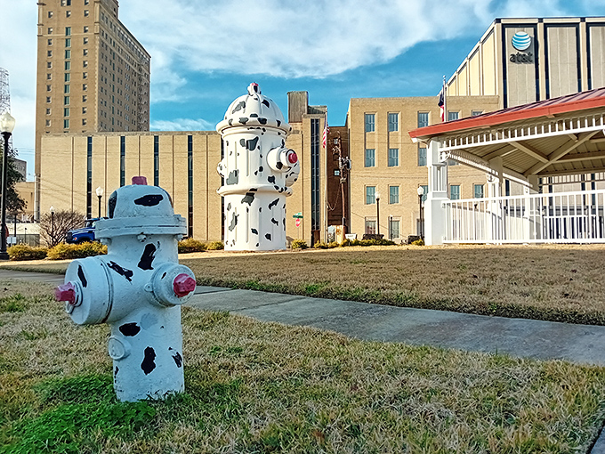 Big brother meets little brother in this heartwarming tale of municipal family values and spot coordination.