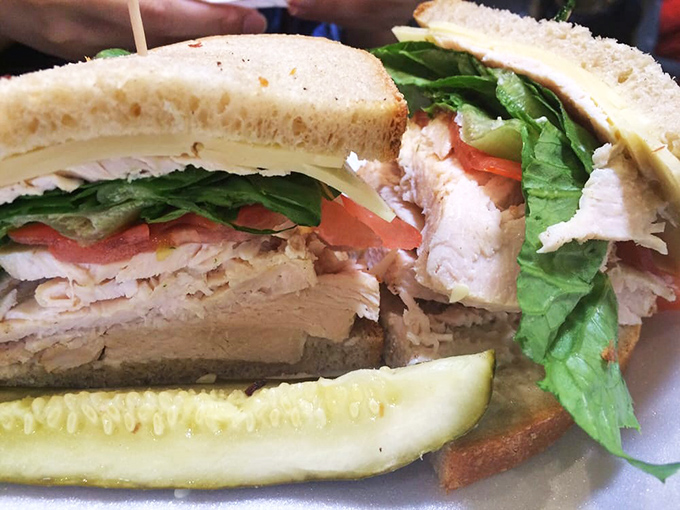 When turkey gets the royal treatment with fresh veggies, even Thanksgiving feels a little jealous.