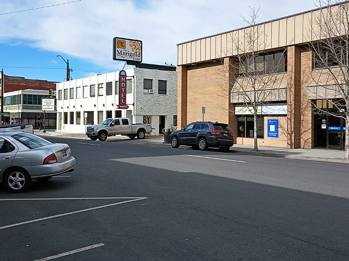 Downtown Pendleton's wide streets and vintage storefronts create the kind of Main Street that Norman Rockwell would have loved to paint.
