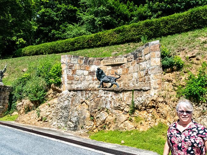 The entrance display combines stone craftsmanship with a touch of whimsy&mdash;proof that even serious castles know how to have a little fun. 