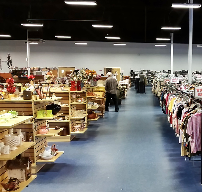 Wide, organized aisles make treasure hunting a pleasure rather than an expedition. No Indiana Jones hat required!
