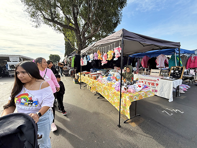 Weekend warriors navigate the bustling aisles, plastic bags already bulging with finds. The serious shoppers came with empty duffel bags&mdash;amateur move.