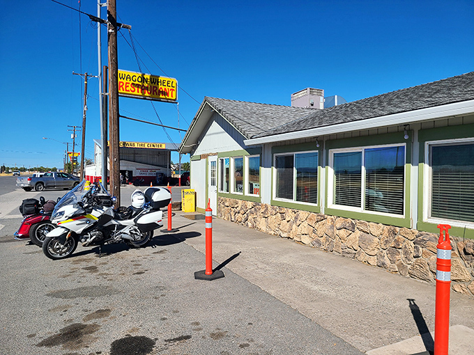 The Wagon Wheel Restaurant attracts motorcyclists who know that after a long ride, nothing beats a diner where the coffee cup is never empty.