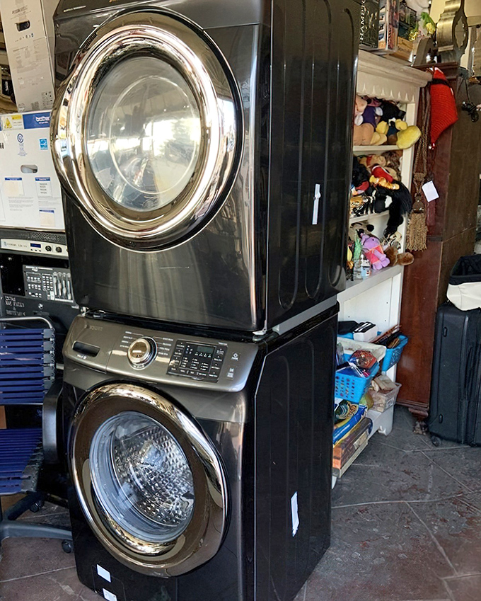 Even appliances find new homes here. These sleek washers and dryers wait patiently for someone to rescue them from retail retirement.