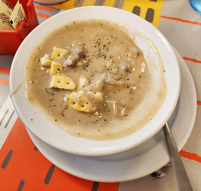 Clam chowder that doesn't need a New England zip code to prove its worth &ndash; comfort in a bowl with oyster crackers.