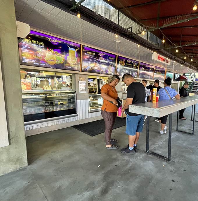 The modern food court brings restaurant-quality meals to your treasure hunting marathon adventure.