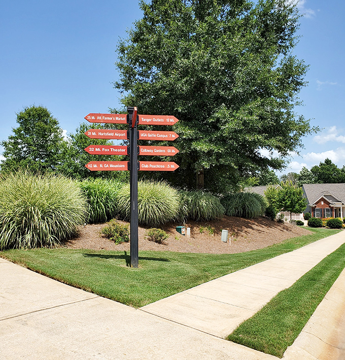 Lost? Never. Confused about which amazing amenity to enjoy first? Absolutely. These charming directional signs are the community's version of "choose your own adventure."