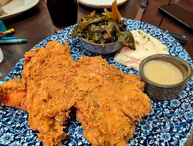 Southern fried chicken so perfectly golden and crispy, it makes you wonder if the Colonel should be taking notes instead of giving orders.