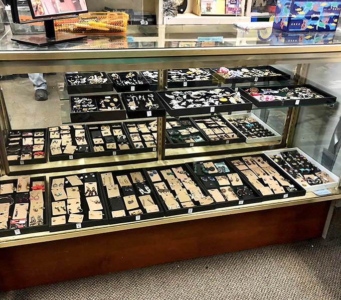 Jewelry displays that make magpies jealous. Each tray tells a different style story&mdash;from statement pieces to subtle sparklers.