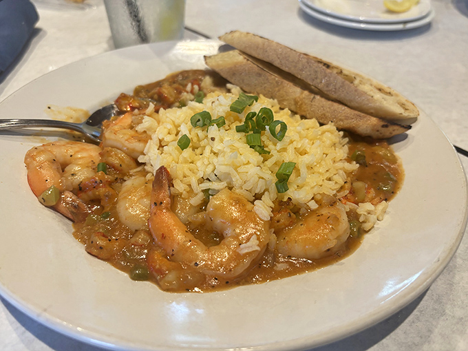 Shrimp and grits: where seafood meets comfort food in a dance so perfect it deserves its own Broadway show.