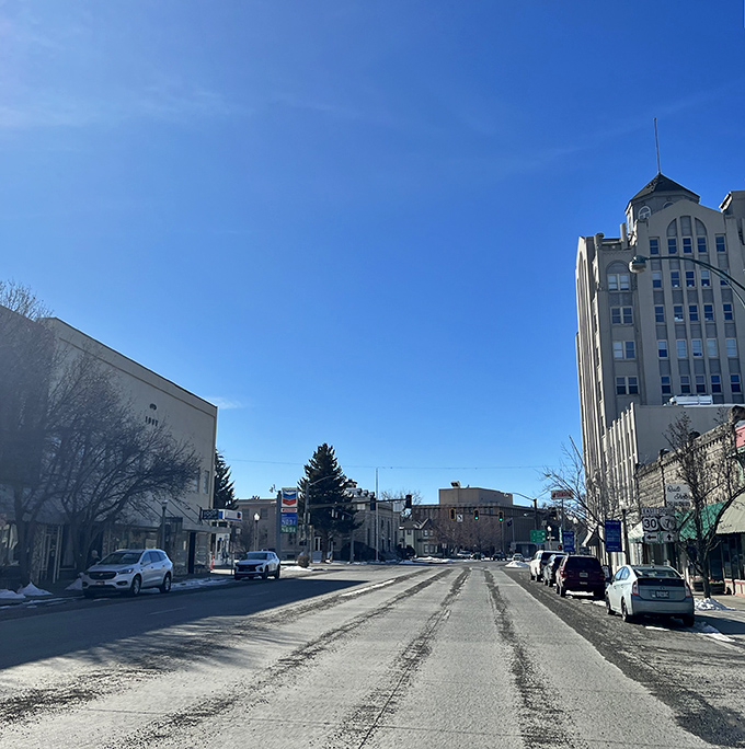 Baker City's historic downtown looks straight out of a Western, minus the gunfights and tumbleweeds.