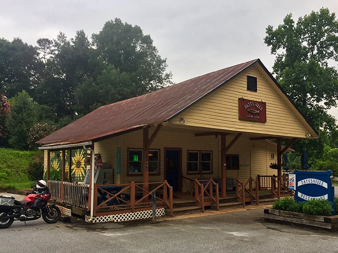 Batesville's simple country store sits ready to serve neighbors who still believe in waving at strangers.