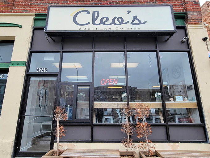 Cleo's modern storefront promises Southern comfort with a contemporary Chicago twist and flair.