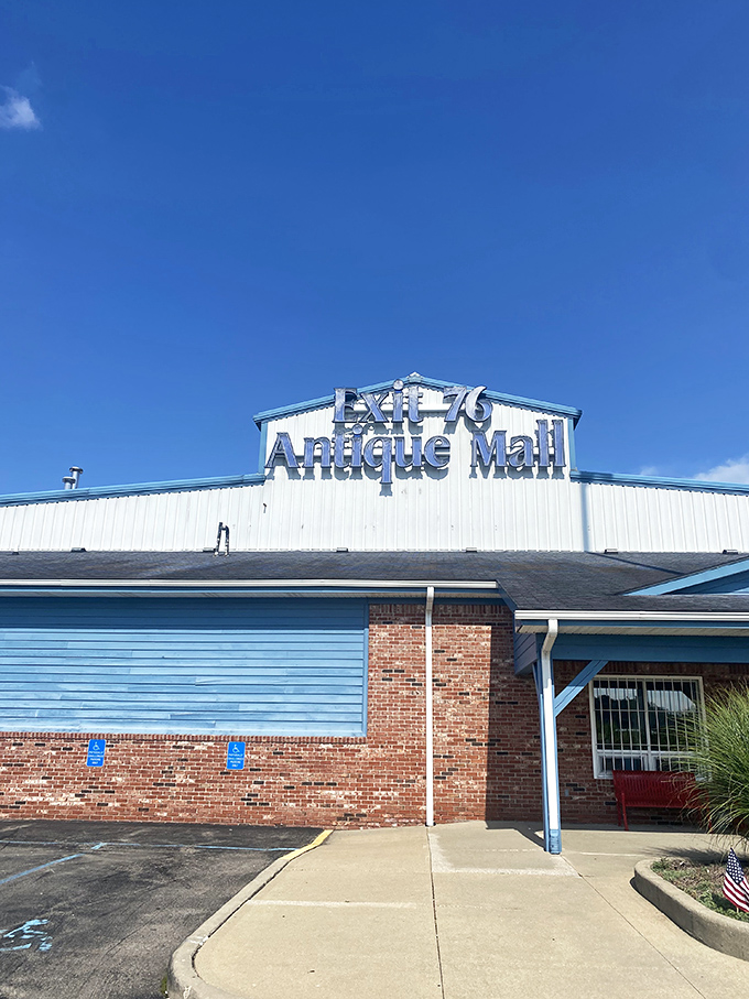 Exit 76 Antique Mall announces itself with sky-blue confidence&mdash;the Las Vegas of antiquing without the slot machines.