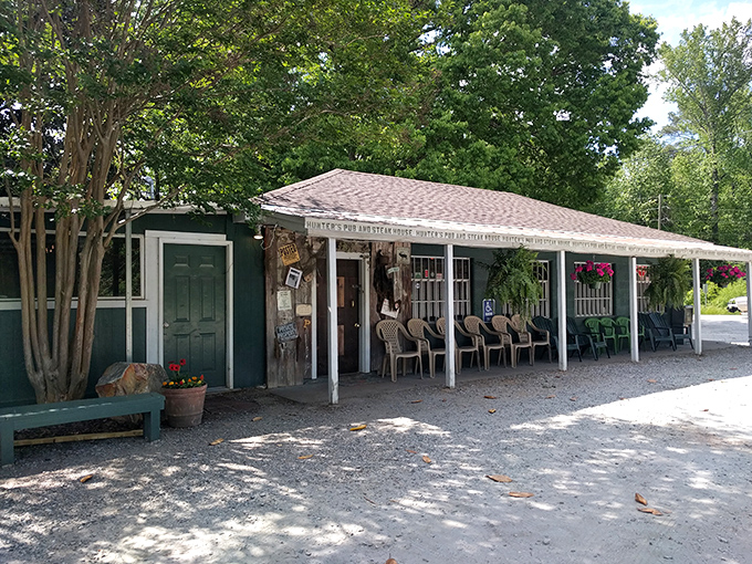 Hunter's Pub looks like the kind of place where Paul Bunyan might stop for dinner &ndash; rustic, welcoming, and promising hearty portions.