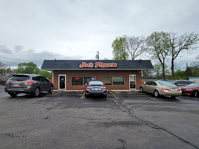 Brick buildings and pizza go together like cheese and pepperoni - it's a timeless combination.