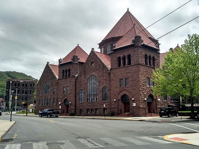 Johnstown's red-brick heritage buildings embody small-town America, where neighbors still wave and stories span multiple generations.