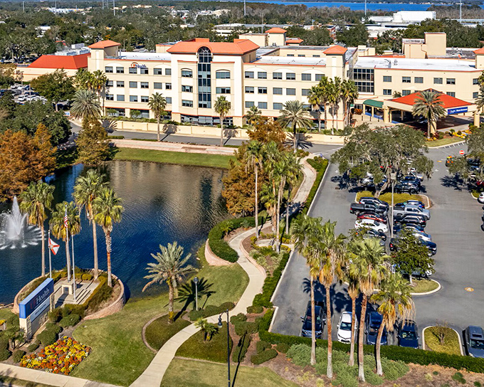 Palm trees and medical facilities prove that healthcare and paradise can coexist beautifully.