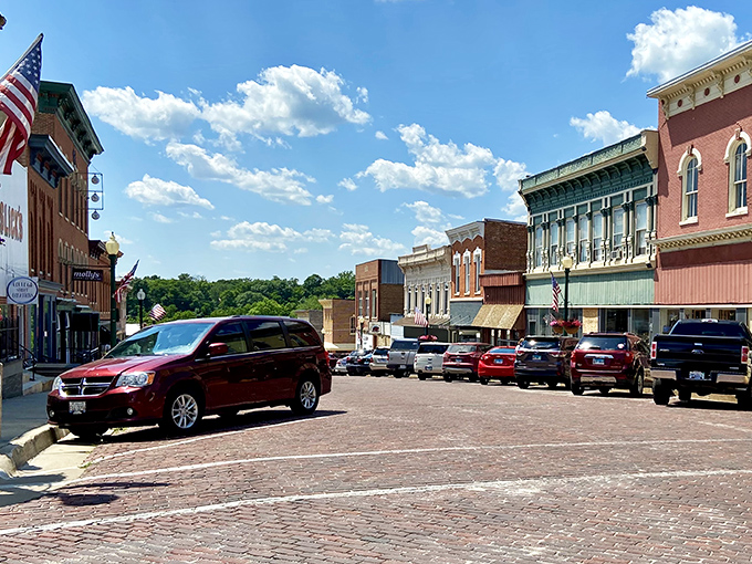 Mount Caroll's town square perfectly captures that Norman Rockwell vision of American small towns.