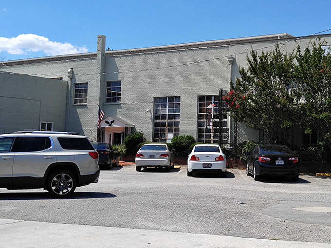 Multiple floors mean multiple chances to find that perfect piece you didn't know you needed.