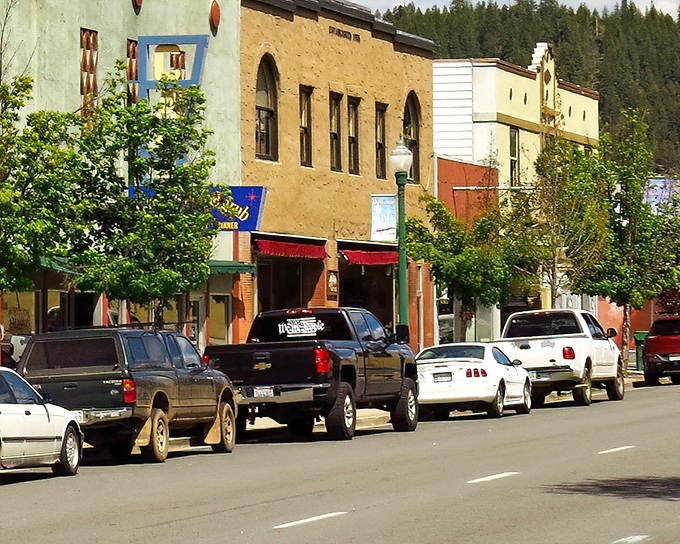 Quincy's downtown proves that good things come in small packages - especially when wrapped in mountain views.