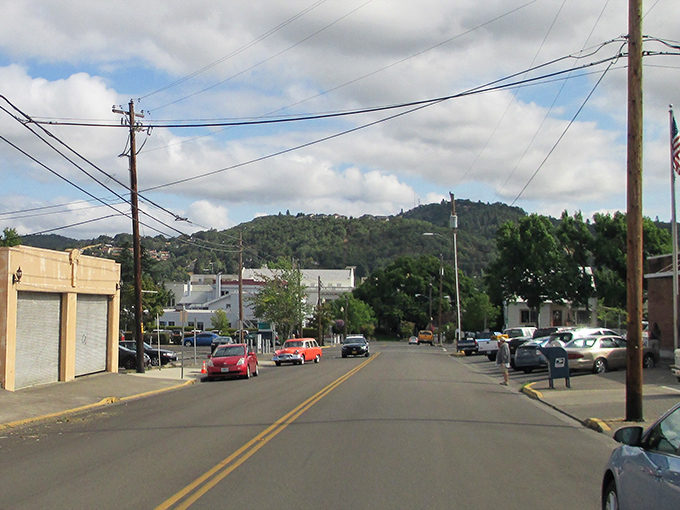 Surrounded by hills, Roseburg offers natural beauty as a constant backdrop to budget-friendly retirement living.