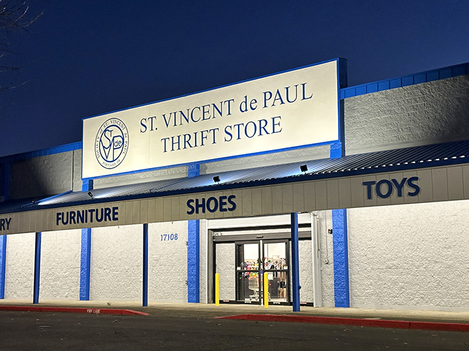 St. Vincent de Paul's organized exterior reflects the well-sorted treasures waiting inside this Powell Boulevard location.