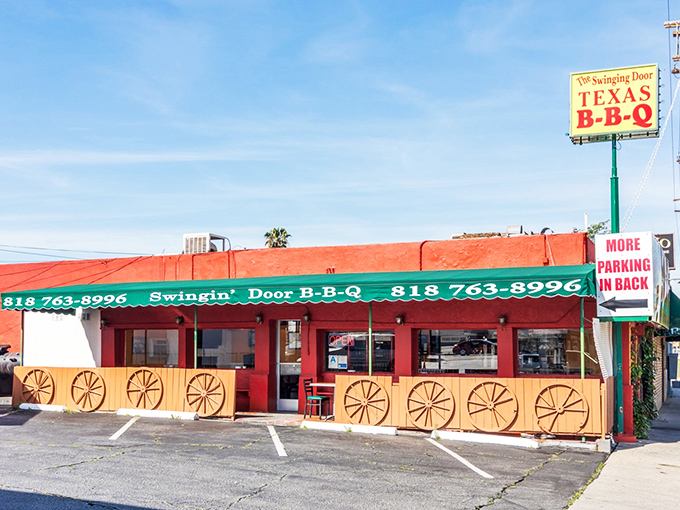 Those wagon wheels aren't just decoration &ndash; they're your first clue that authentic Texas flavors await inside.