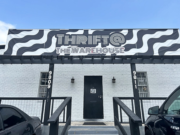 Thrift @ The Warehouse brings hipster vibes to secondhand shopping with its wavy black-and-white aesthetic.