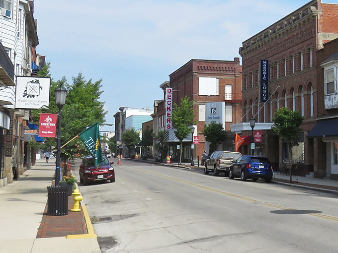 This picturesque downtown corridor offers more bang for your buck than a Fourth of July fireworks finale.