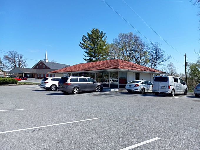 Simple, straightforward, and seriously good. Bobby Bay's no-frills approach lets their spectacular sandwiches do all the talking.